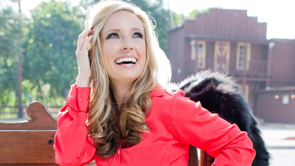 Former Miss Clovis Rodeo Queen Kadee Coffman Staying True to Her ...