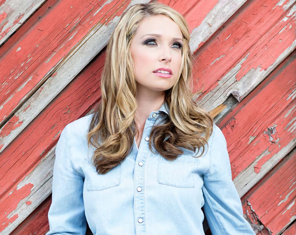 Former Miss Clovis Rodeo Queen Kadee Coffman Staying True to Her ...