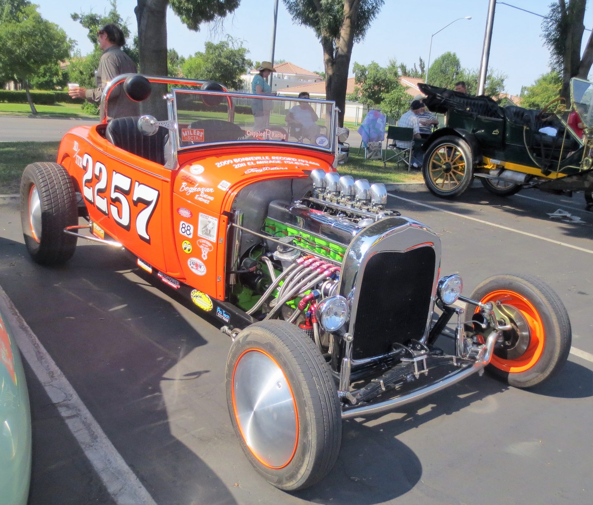 Unique Car Show | Clovis Roundup