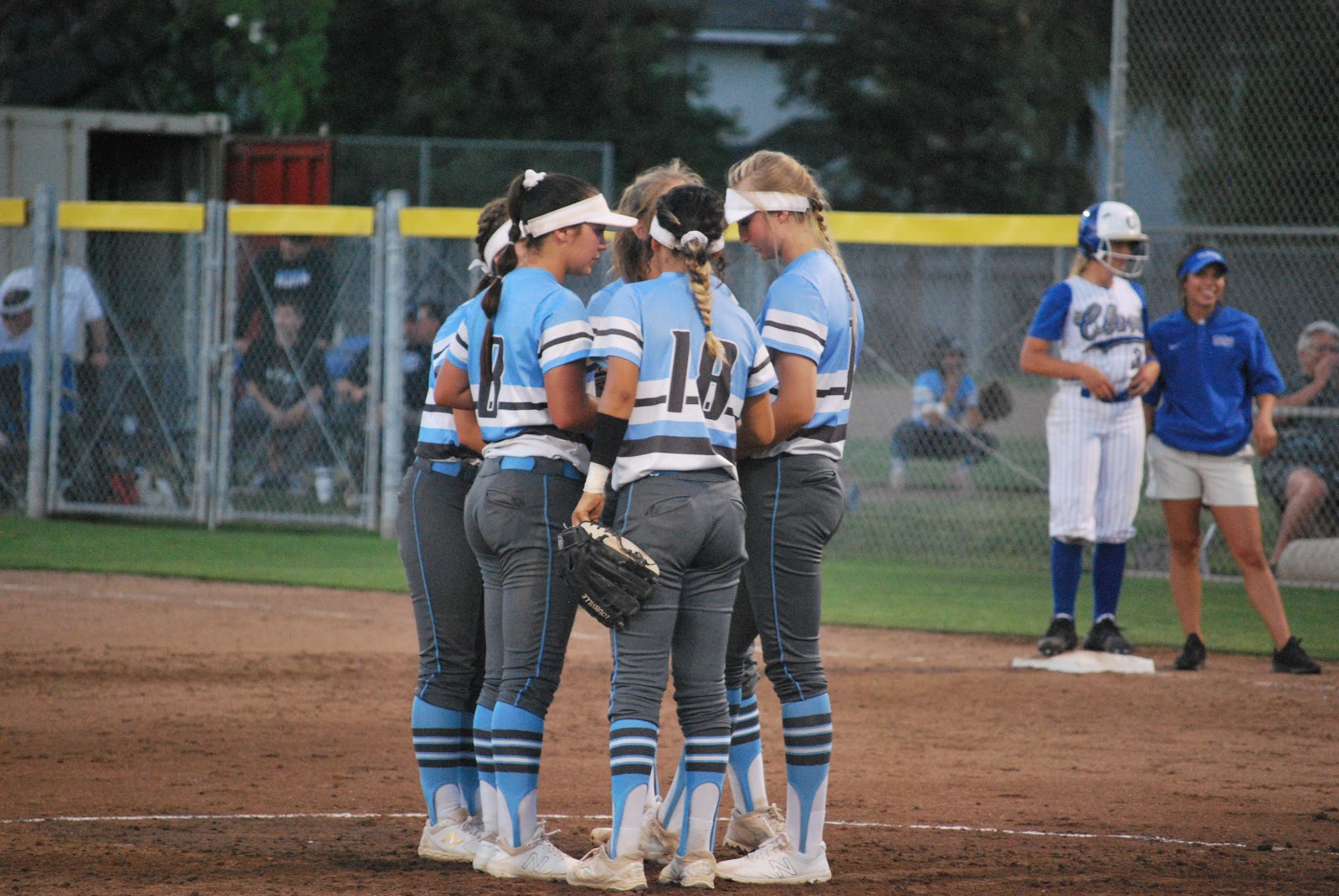 Clovis North softball too much to handle for Clovis | Clovis Roundup