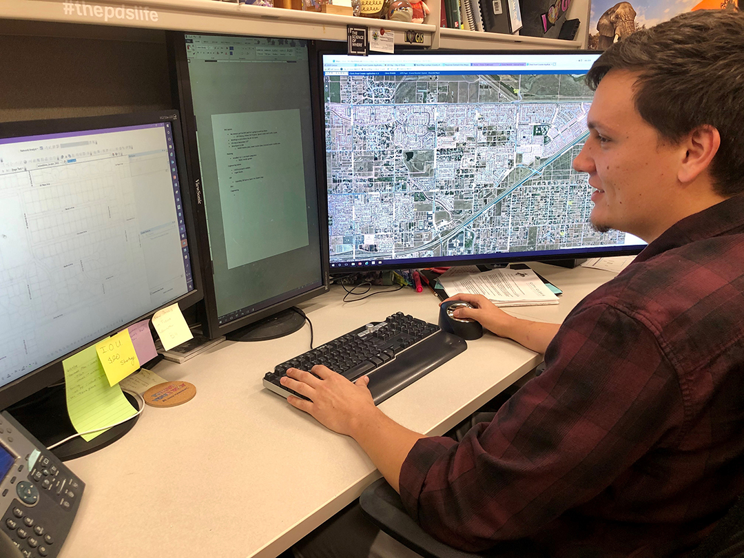 City of Clovis Prepares to Host First GIS Day | Clovis Roundup